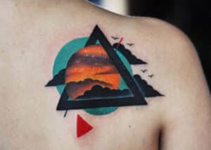 15 Simple Triangle Tattoo Designs - Bisnora